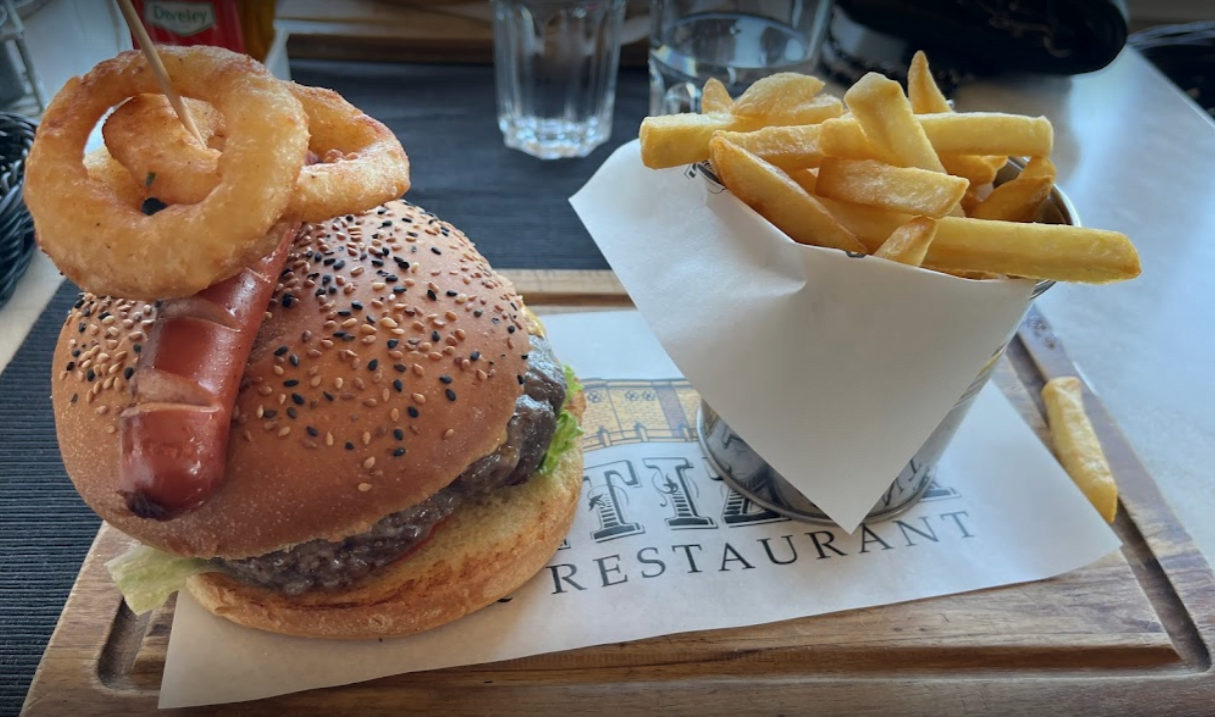 Il-Fortizza Restaurant - Sliema - HmmGo